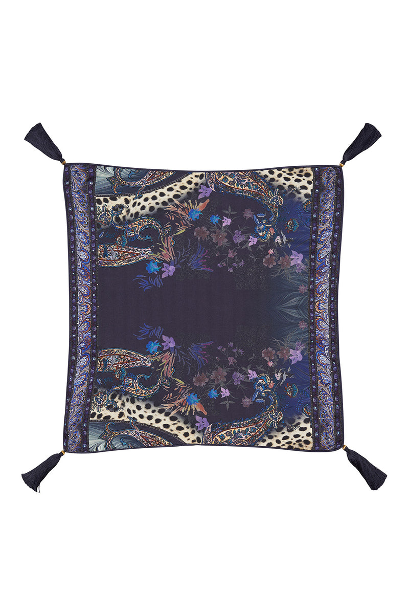 SMALL SQUARE CUSHION FESTIVAL EXPRESS – CAMILLA